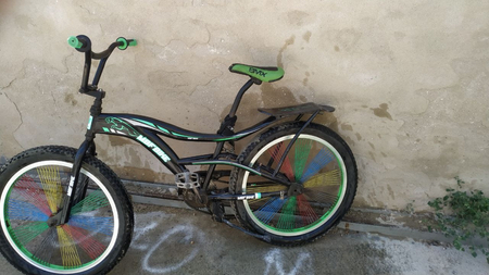 Velosiped sotiladi