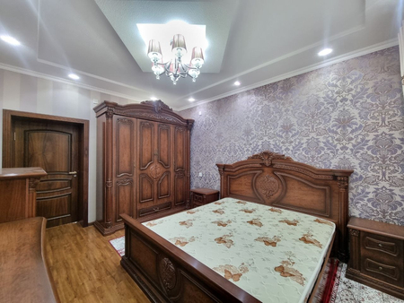 Продаётся 3х комнатная квартира на 4 этаже. Мархабо