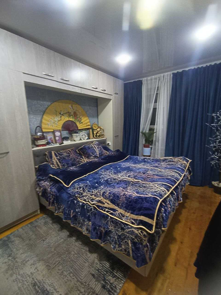 Продаю Свою 3/3/4