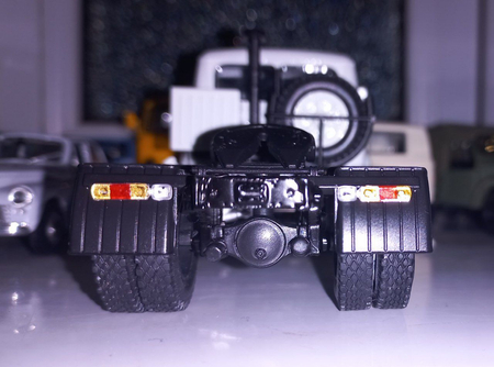 Maz 5428 model 1.43
