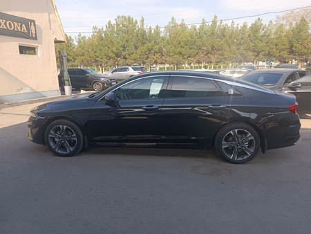 Kia K5 2- Позитция