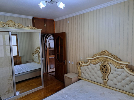 Arenda srochna Yunsobod 3 kv.