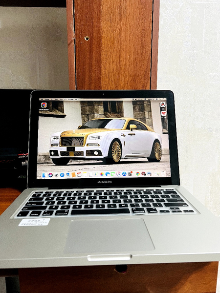 MacBook Pro 13 inch