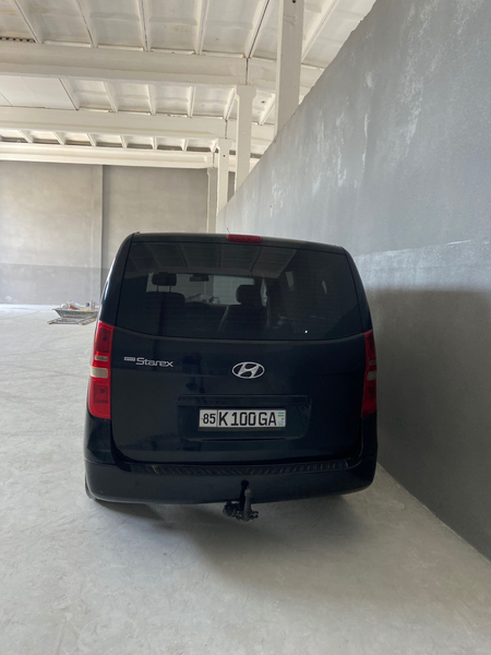 Hyundai H1 Grand starex 7 мест минивэн