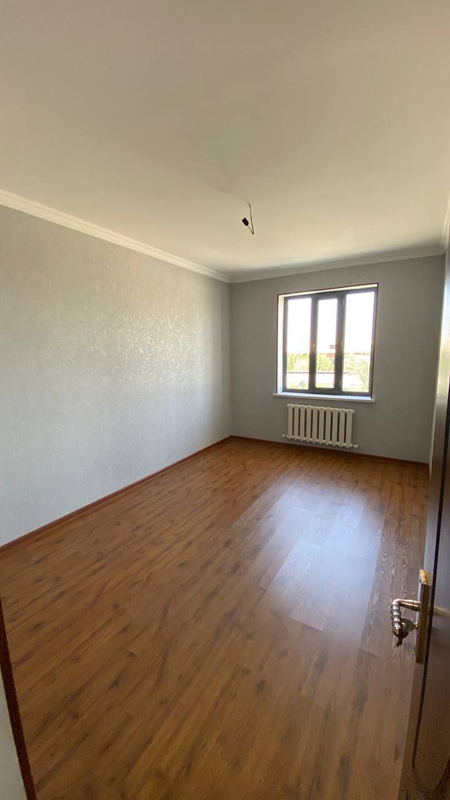 Uy sotiladi 5 xonali Bardonkol