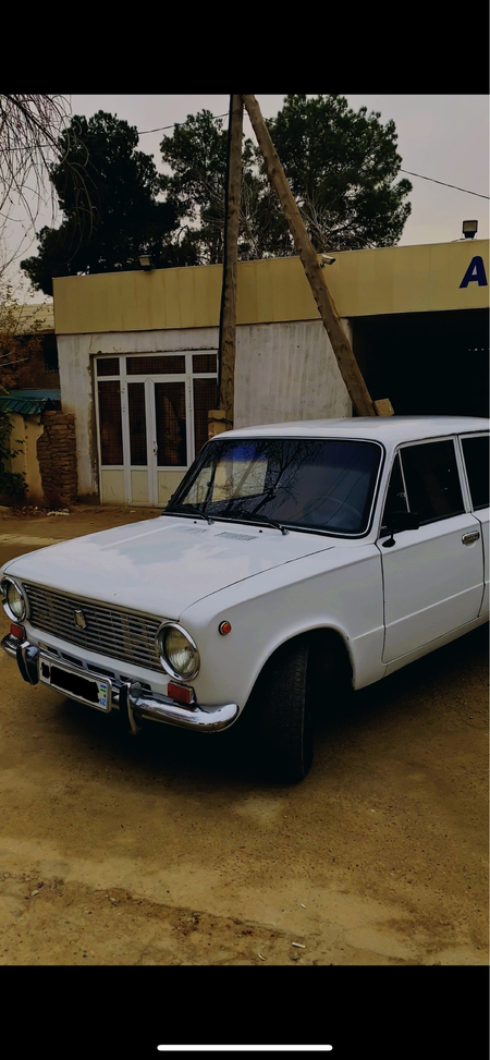 Vaz 2101 Sotiladi