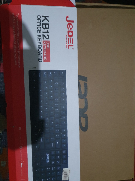 Noutbuk acer ideal