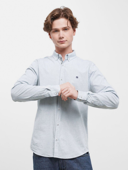 Erkaklar uchun ko'ylak, Slim Fit