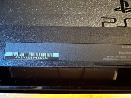 PlayStation 4 PS4 1TB, приставка в идеальном состоянии