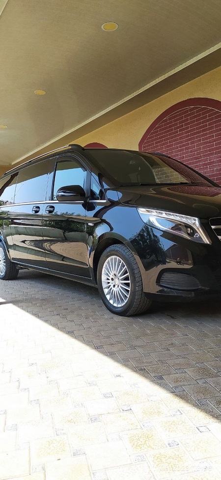 Mercedes Viano 2017