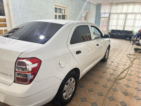 Chevrolet Cobalt sotiladi
