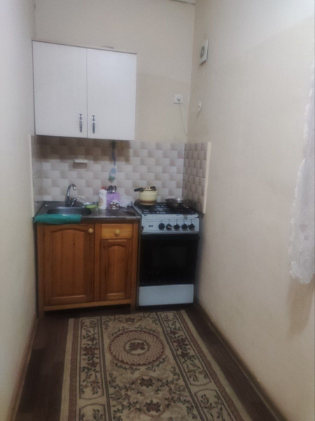 Продам 1 комнатную на Юнусабаде 11