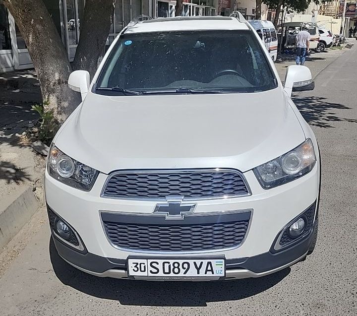 Срочно продается Chevrolet Captiva