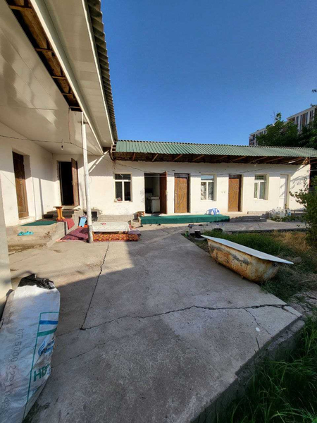 uy/uchastka sotiladi 4 sotix 3 xona