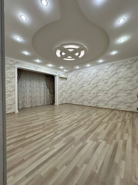 Продаётся 2 комнатная Хамза И24