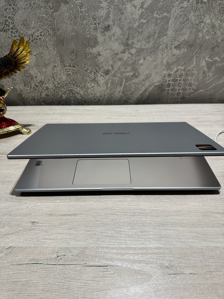 Asus x515 в отличном состоянии
