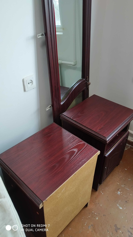 Продам старую мебель