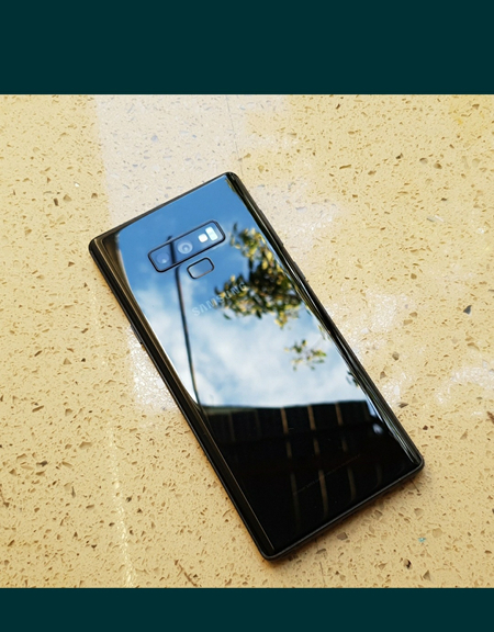 ВНИМАНИЕ!!! Продается Samsung NOTE 9 USA BLACK (Snapdragon) 6/128 Gb