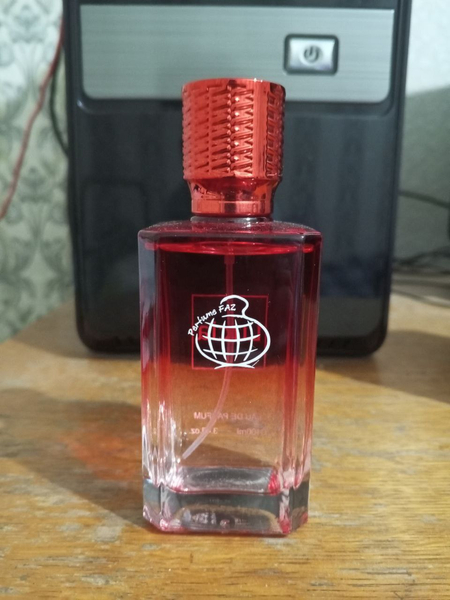 Духи женские. Дубай