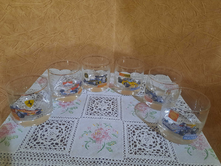 Винтажные бокалы 