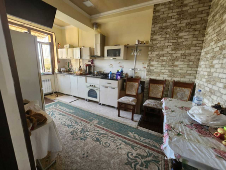 Продается 3-комн. квартира, 80 м², 7/9 на Юнусабадском районе  (J2978)