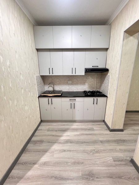 Продам 2х комнатную на Куйлюк-1. Ремонт. Балкон 2*6