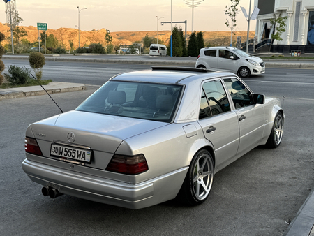 Продаётся Mercedes Benz W124