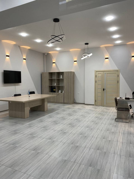 Продаётся цоколь 142,2 м², ул Нукусская, Глинка