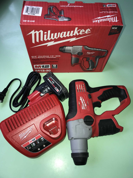 Milwaukee 2412-20 M12