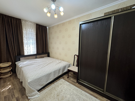 Продам 1-ком Буз-1 (Художников) БИЙ метро