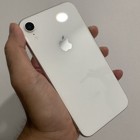 Iphone xr 64gb tezz arzon srocna sotilad