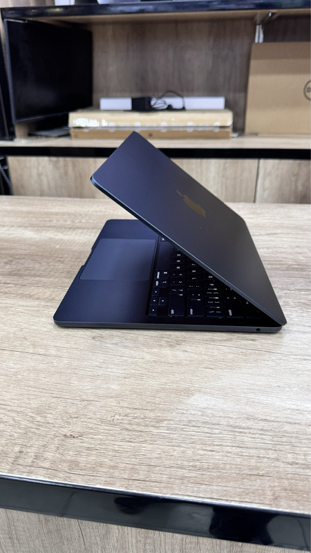 MacBook Air 13,6-inch M2/8/256GB