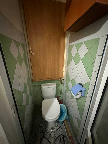 Продам свою 1\4\4, юнус-обод 3