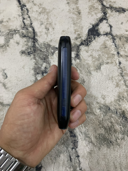 Sony Ericsson edial srochniy sotiladi