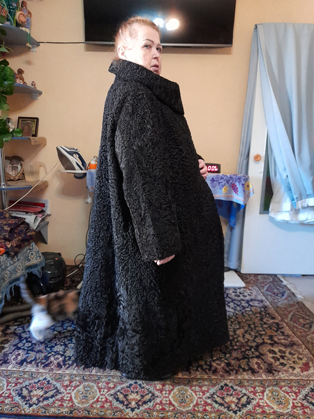 Шуба бухарский каракуль