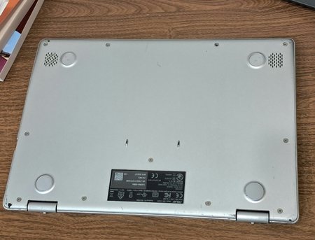ASUS CHROME zor laptop