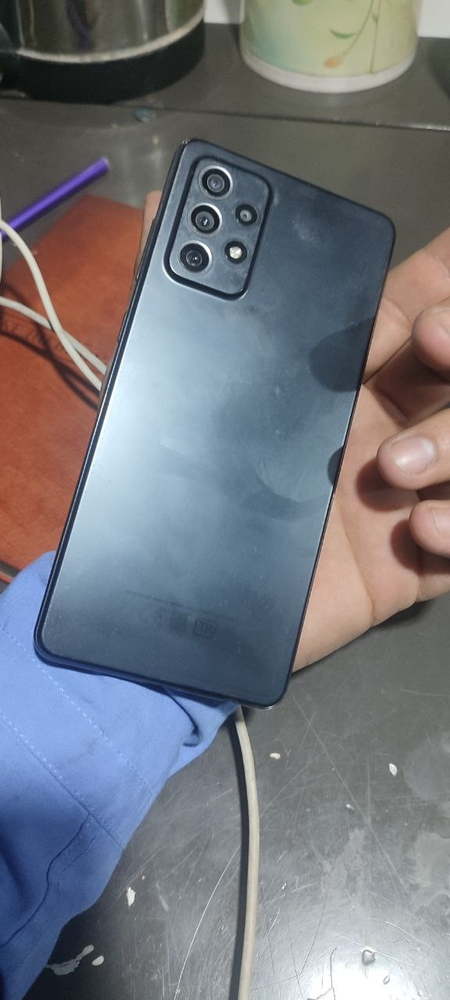 Samsung A 72 ayfon 11 pro max  barter