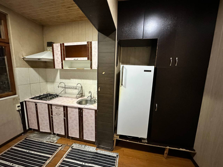Сдается в аренду 2 комнатная квартира на массиве Карасу 1. 350 у.е.