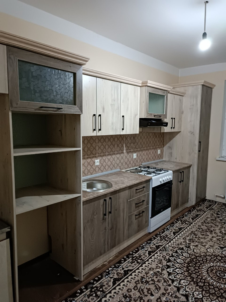 Кухуни гарнитура на заказ