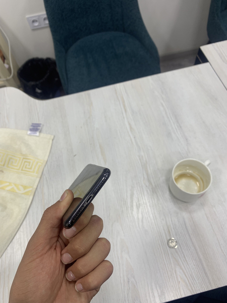 Srochni Iphone X 64Gb