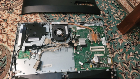 Железо моноблока Lenovo
