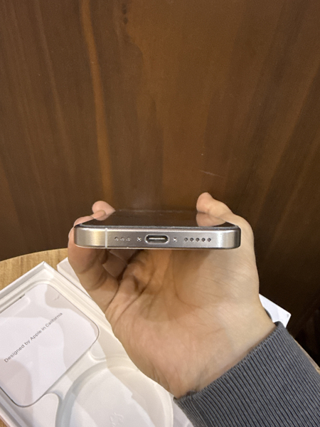 Iphone 15 pro 128GB