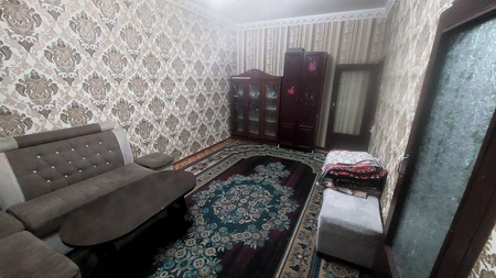 Продажа 1в2/2/4 на Юнусабад-15(метро), 2 хонали сотилади