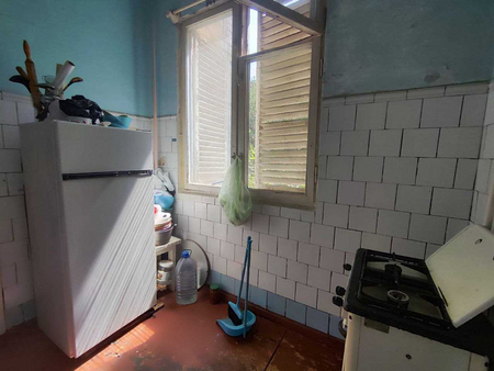Продам трешку на Чиланзар 8 65м2 2-й этаж СРОЧНО!`