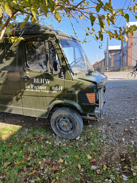 Мерседес спринтер сотилади