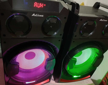 Продается мощный Калонки AiLiang UF 1021-DT