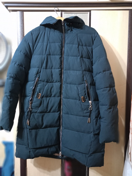 Продам куртку размер 56