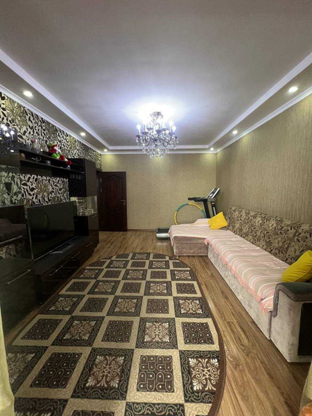 Продам 4х комнатную 95м² в центре