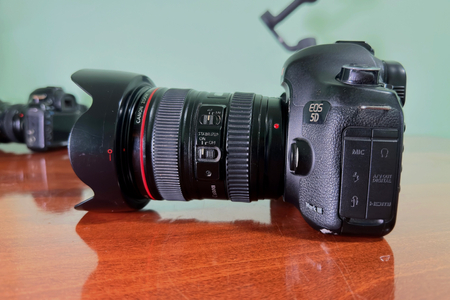 Canon 5d Mark iii (holati a'lo)