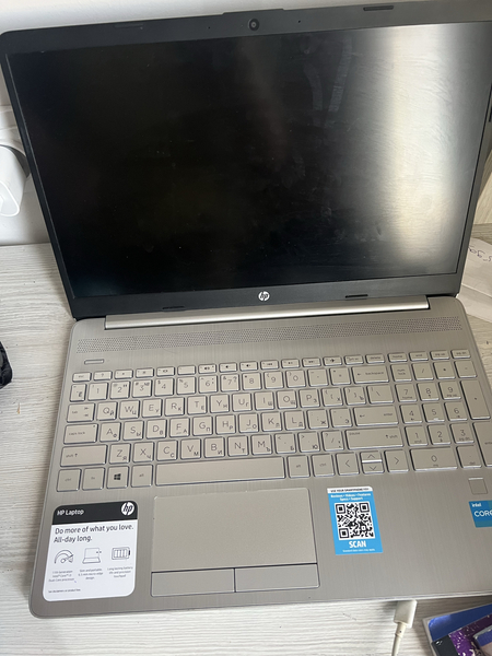 Hp laptop.   Noutbuk.